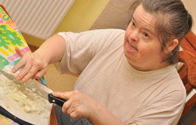 Adaptive Cooking Tools – Accessible Chef